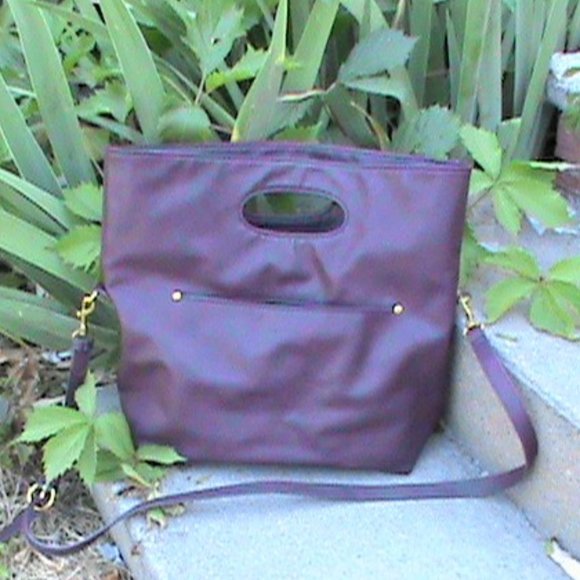 Universal Thread | Bags | Universal Thread Goods Tote | Poshmark